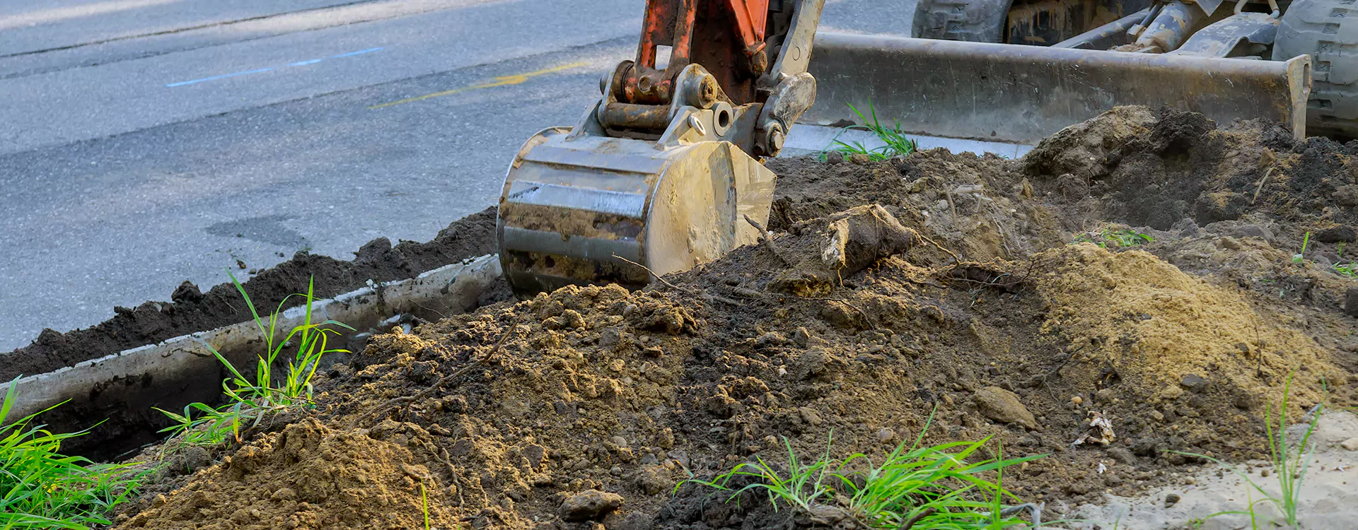 Sewer Line Excavation Services North York, ON | Trenchless Sewer Line ...